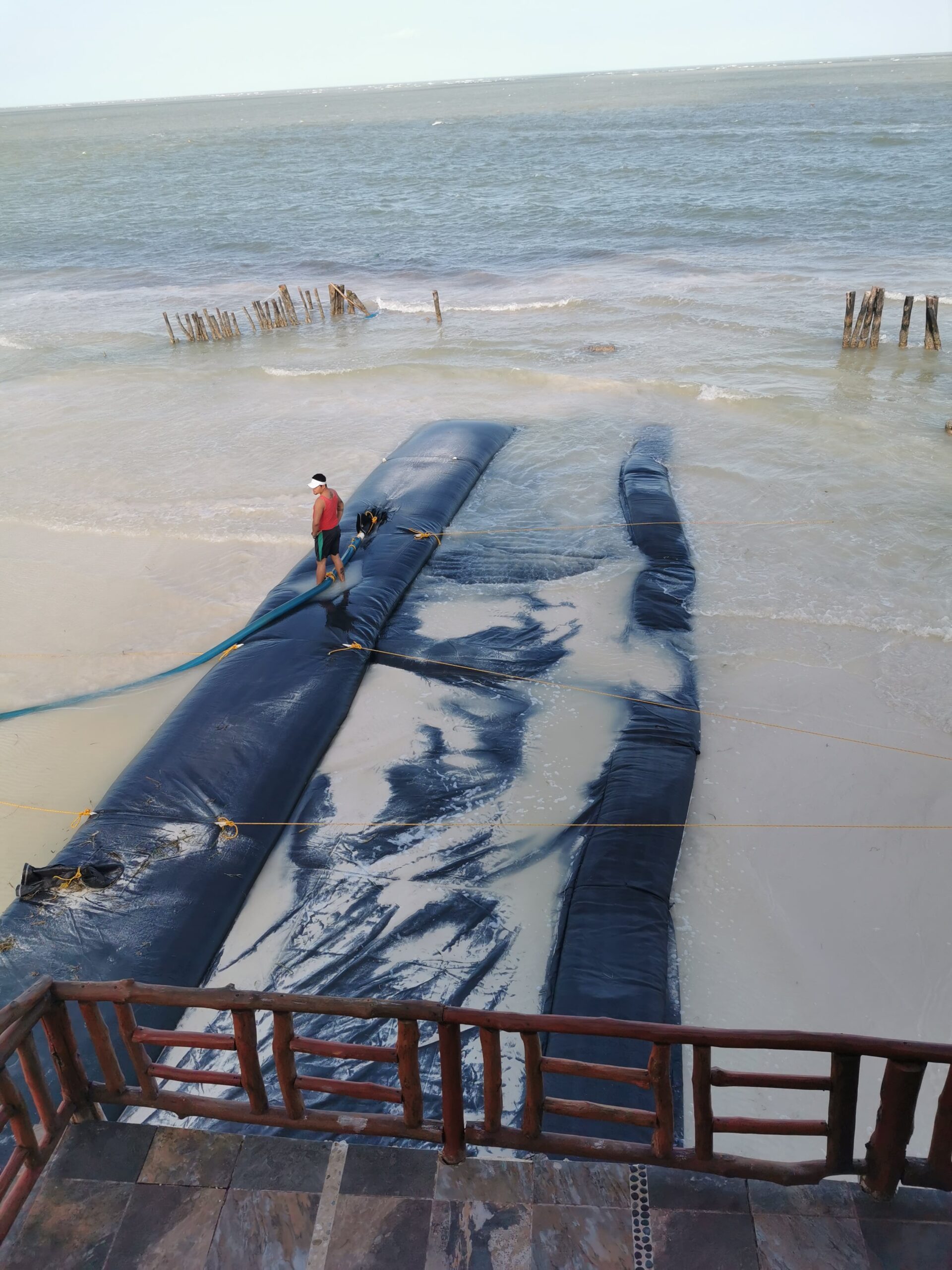 INSTALACIÓN DE ESPIGÓN PARA RECUPERACIÓN DE PLAYA - EcoCivil ...